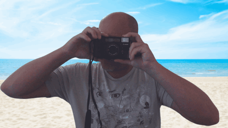 Top 10 Tips to Make Money with Microstock (+Free Tool)
